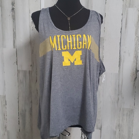 Pro Edge | Tops | Michigan Proedge Sleeveless Shirt | Poshmark